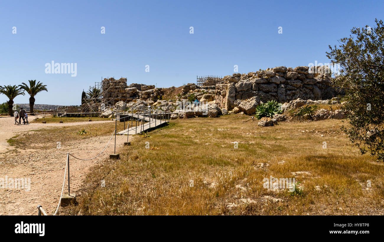 Northern Elevation and Facade - Ġgantija Neolithic Temple - Gozo, Malta ...