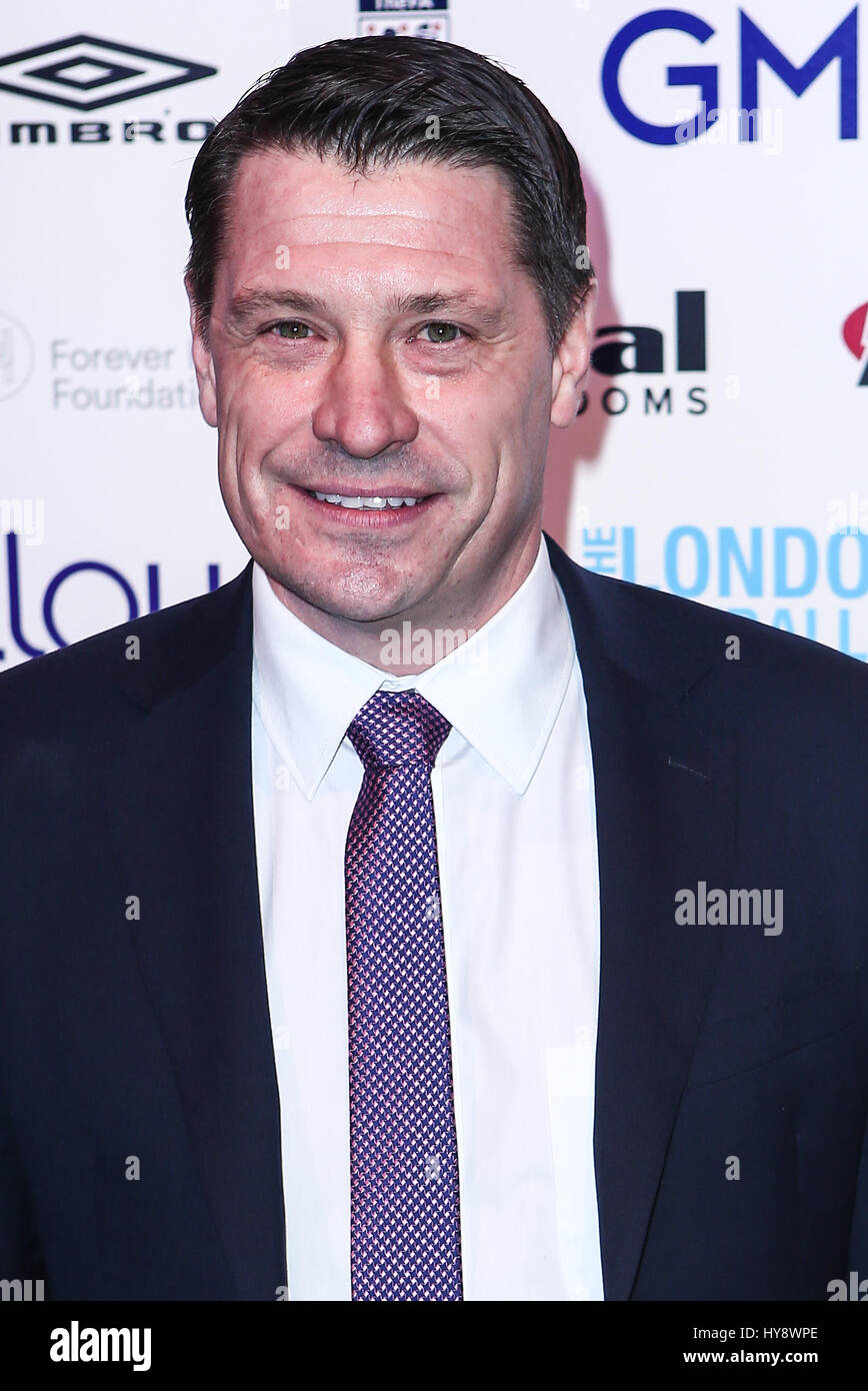 Tony cottee hi-res stock photography and images - Alamy