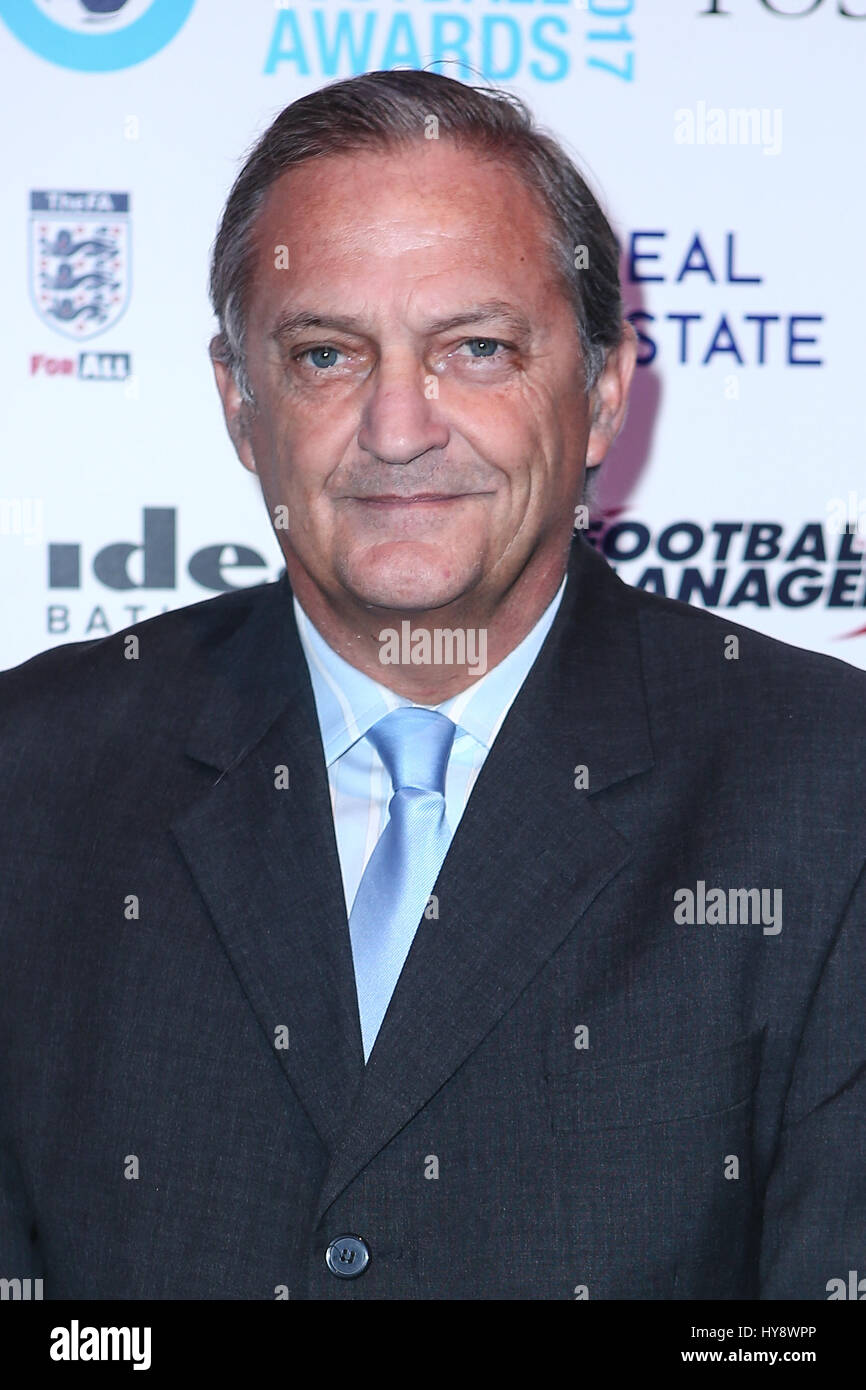 Gary mabbutt hi-res stock photography and images - Alamy