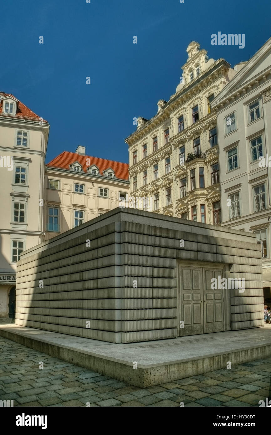 The Holocaust Memorial, Judenplatz, Vienna Stock Photo - Alamy