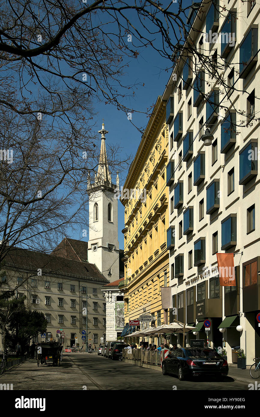 Old and New in Vienna Stock Photo - Alamy