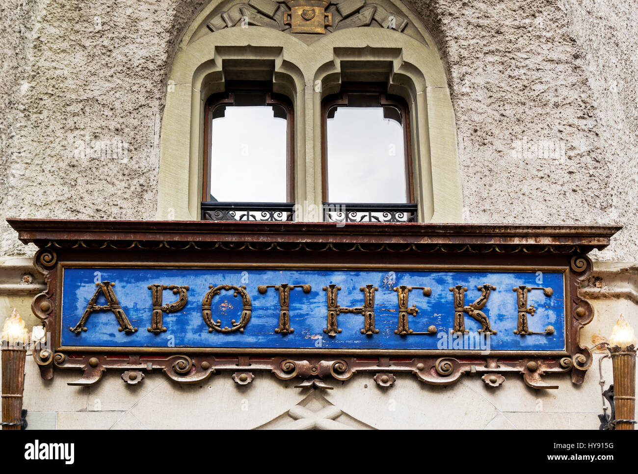 Pharmacy signboard hi-res stock photography and images - Alamy