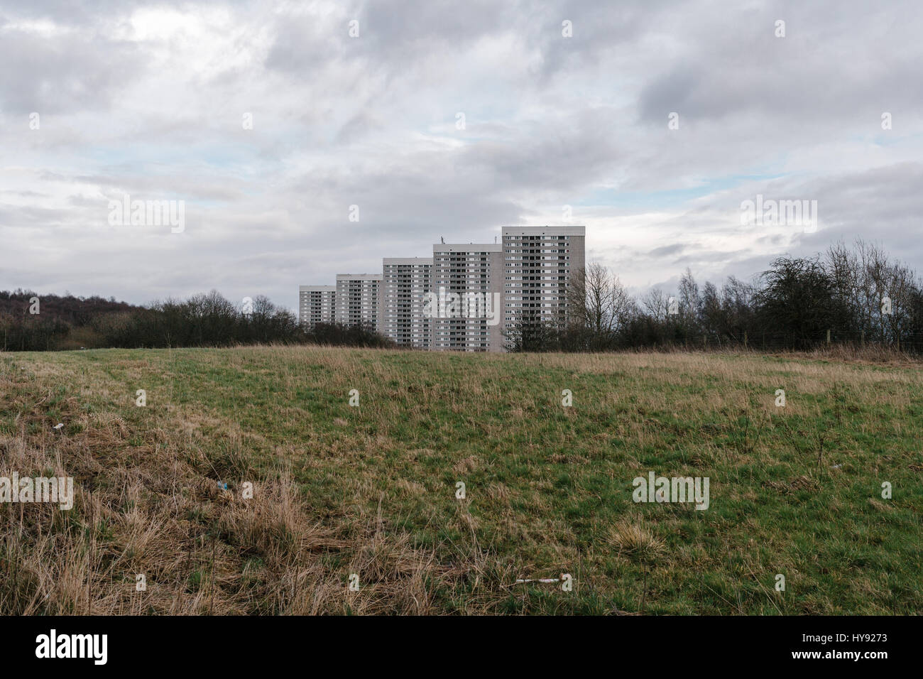 Low income housing in Kennishead, Glasgow Stock Photo - Alamy