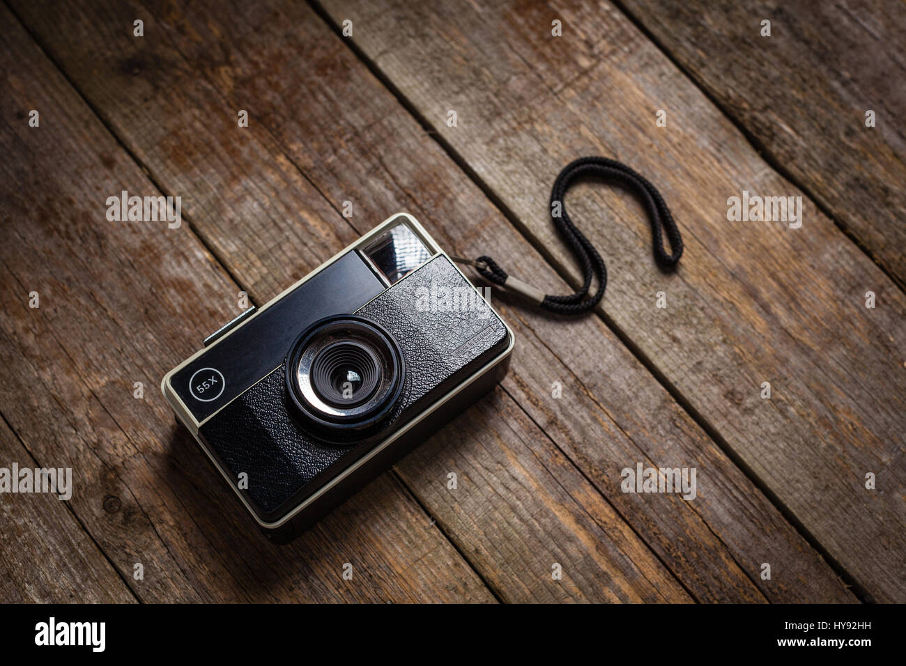 Old instamatic camera hi-res stock photography and images - Alamy