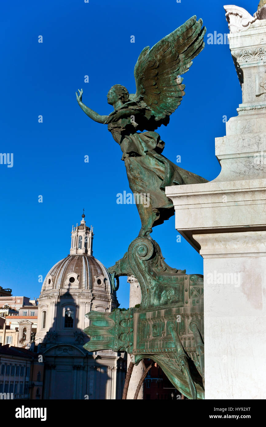 Winged sculpture of woman hi-res stock photography and images - Alamy