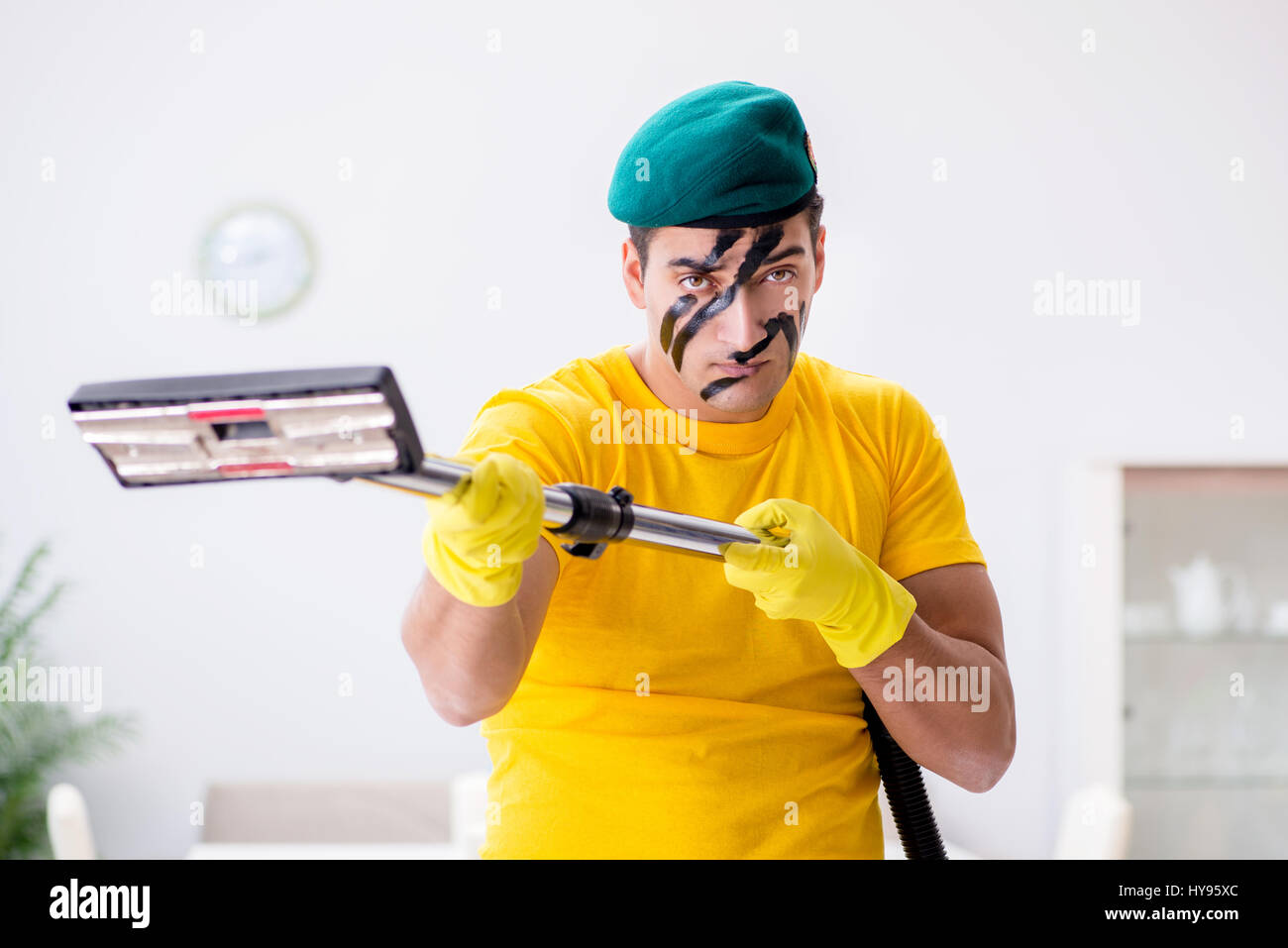 Domestic chores in the military hi-res stock photography and images - Alamy