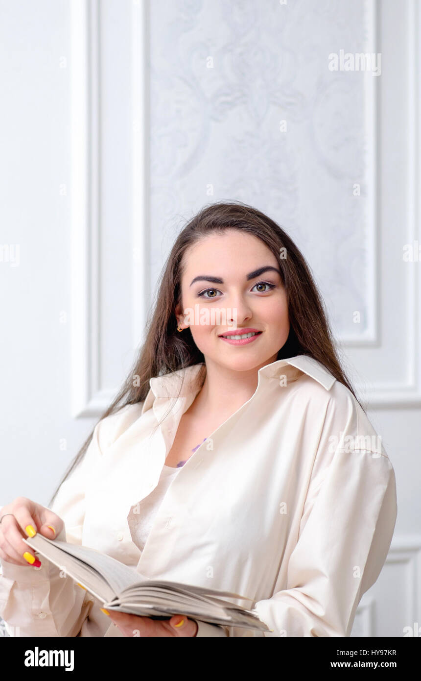 Beautiful caucasian girl in library hi-res stock photography and images ...