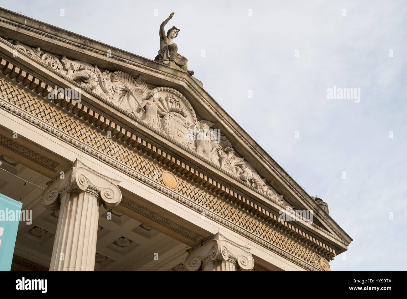 The Pedimented façade of the Ashmolean Museum, Oxford, England, United ...