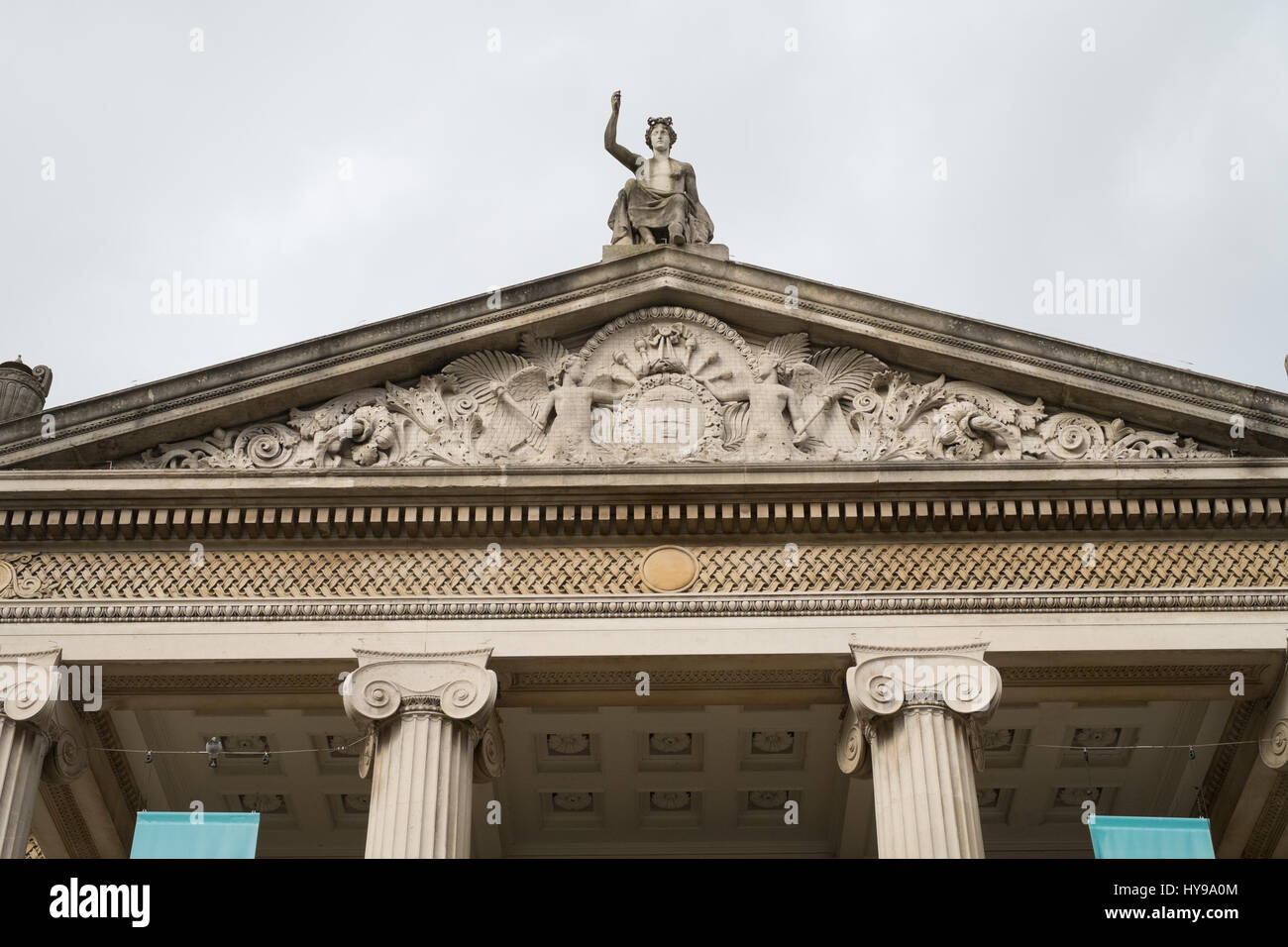 The Pedimented façade of the Ashmolean Museum, Oxford, England, United ...