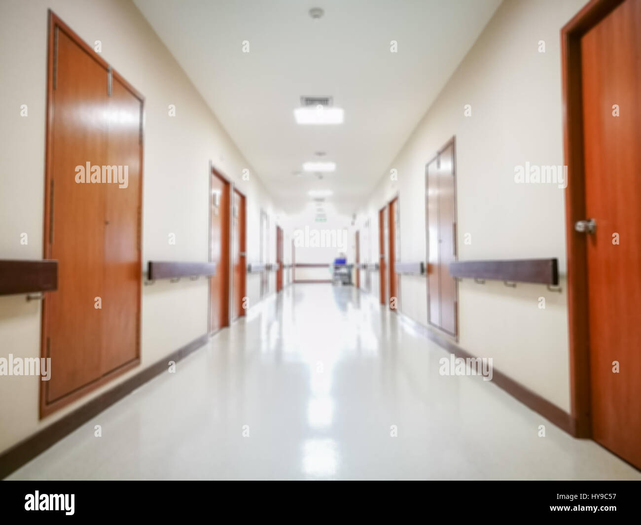 Hospital hallway people crowd hi-res stock photography and images - Alamy