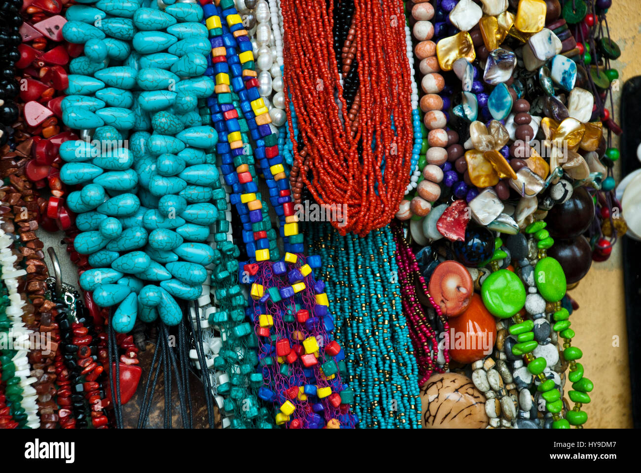 Street market - Souvenirs - Fashion - Accessory - Colorful and various ...