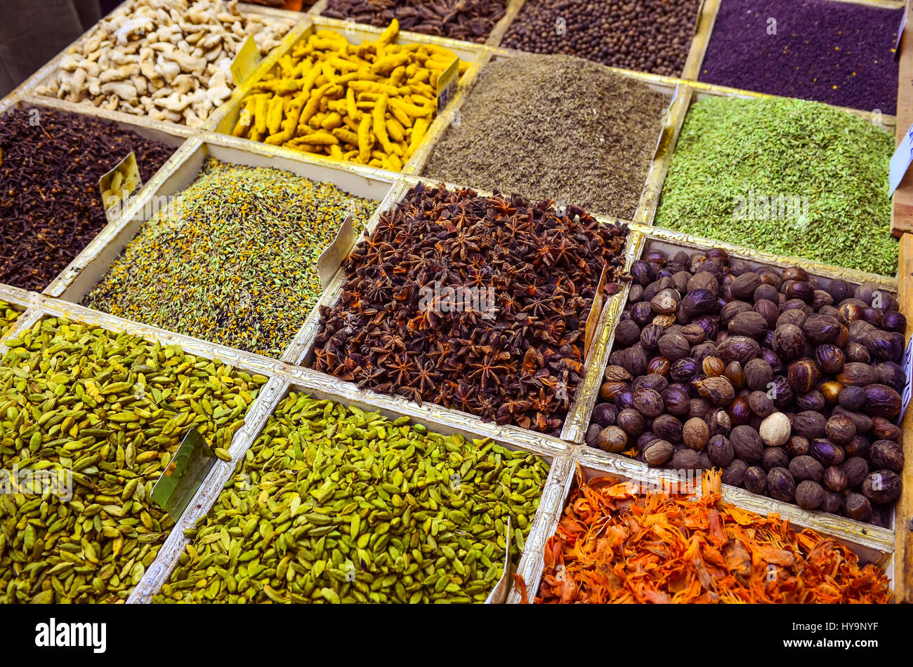 Detail of various exotic oriental spices on the market Stock Photo - Alamy