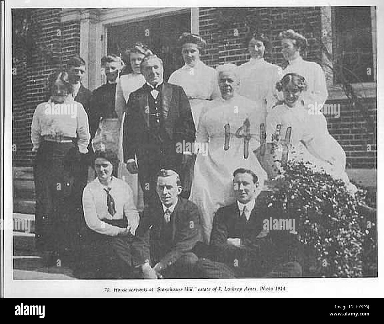 Victorian domestic servant hi-res stock photography and images - Alamy