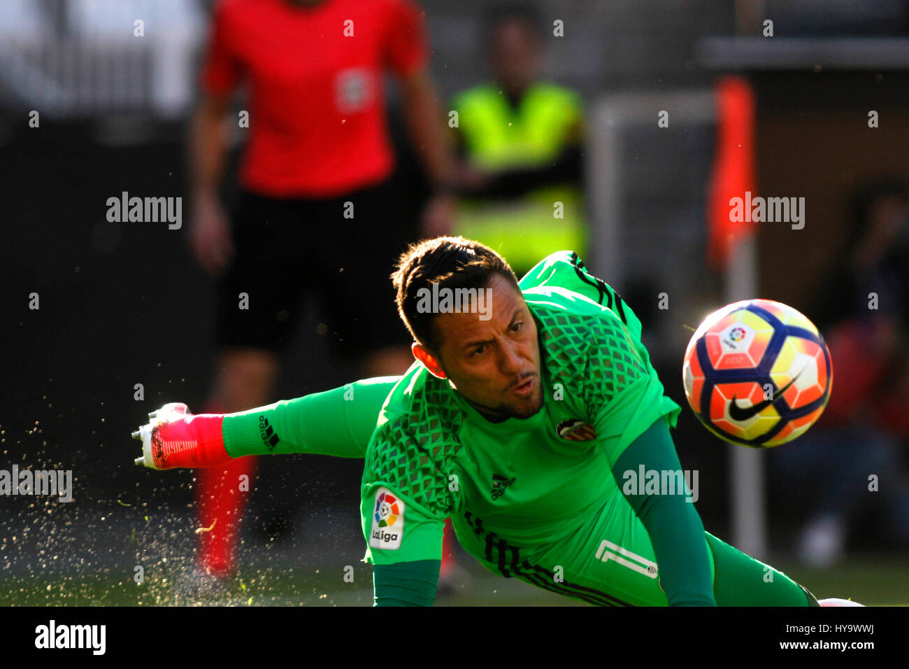 Valencia cf goalkeeper diego alves hi-res stock photography and images ...