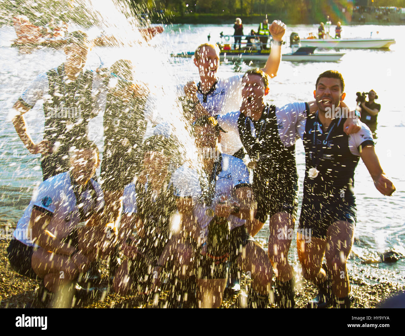 Winners and losers podium hi-res stock photography and images - Alamy