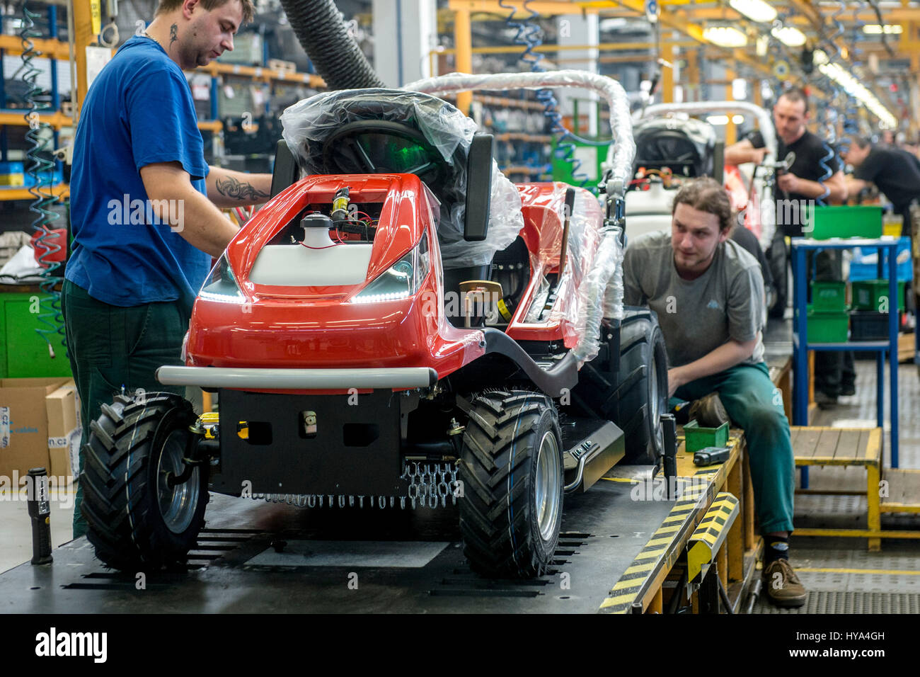 Engineering division hi-res stock photography and images - Alamy