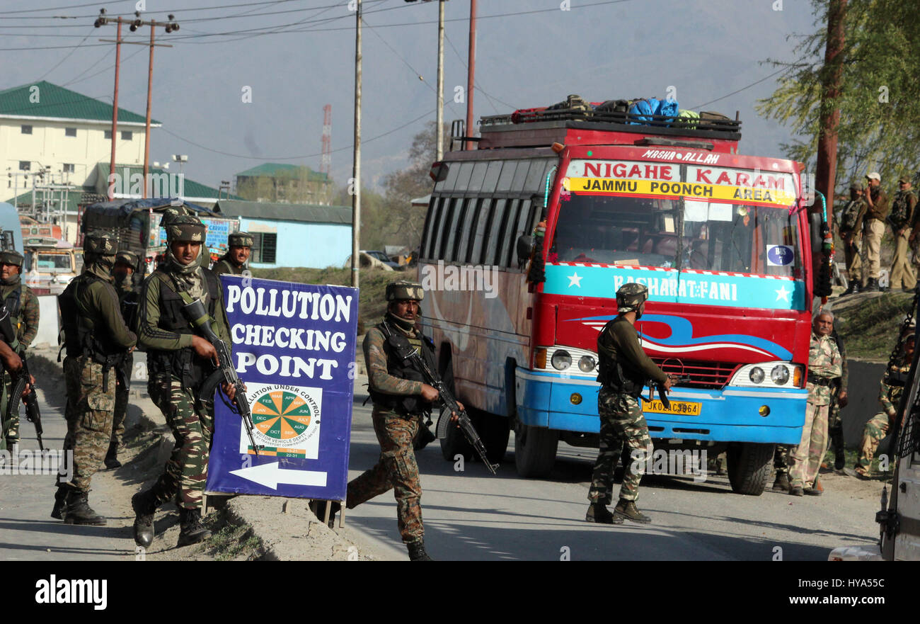 Indian rebels hi-res stock photography and images - Alamy