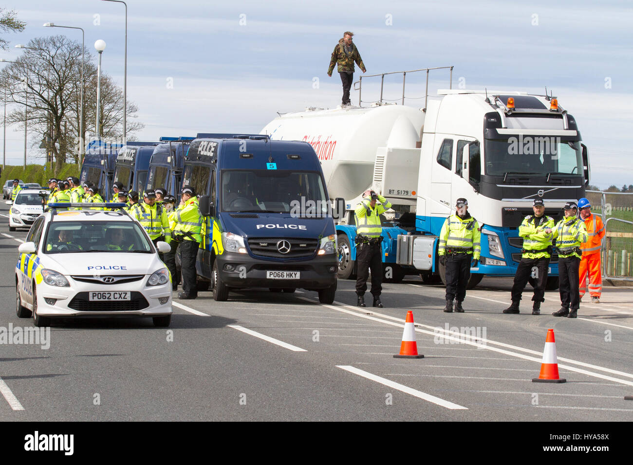 police force officer service policeman pc wpc cop copper law ...
