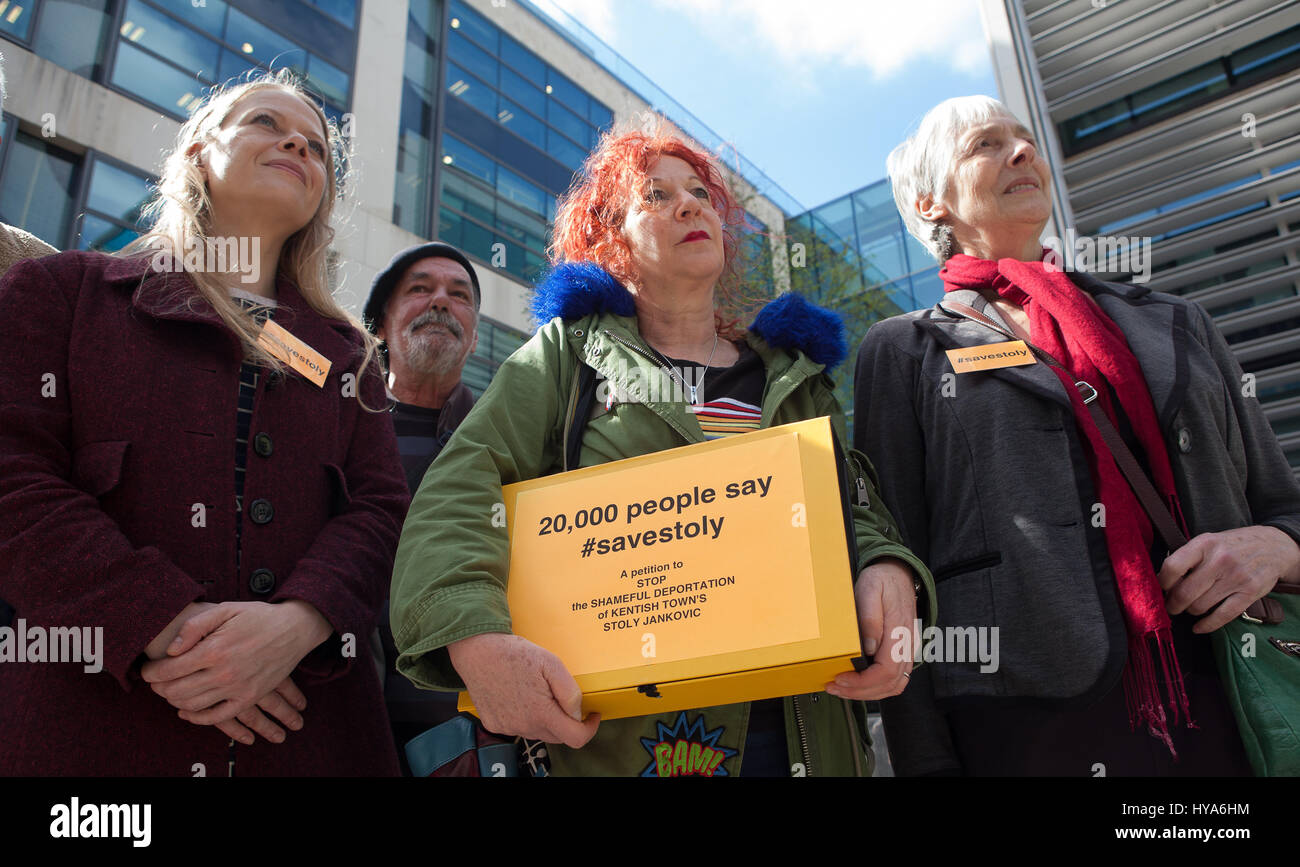 Sue berry hi-res stock photography and images - Alamy