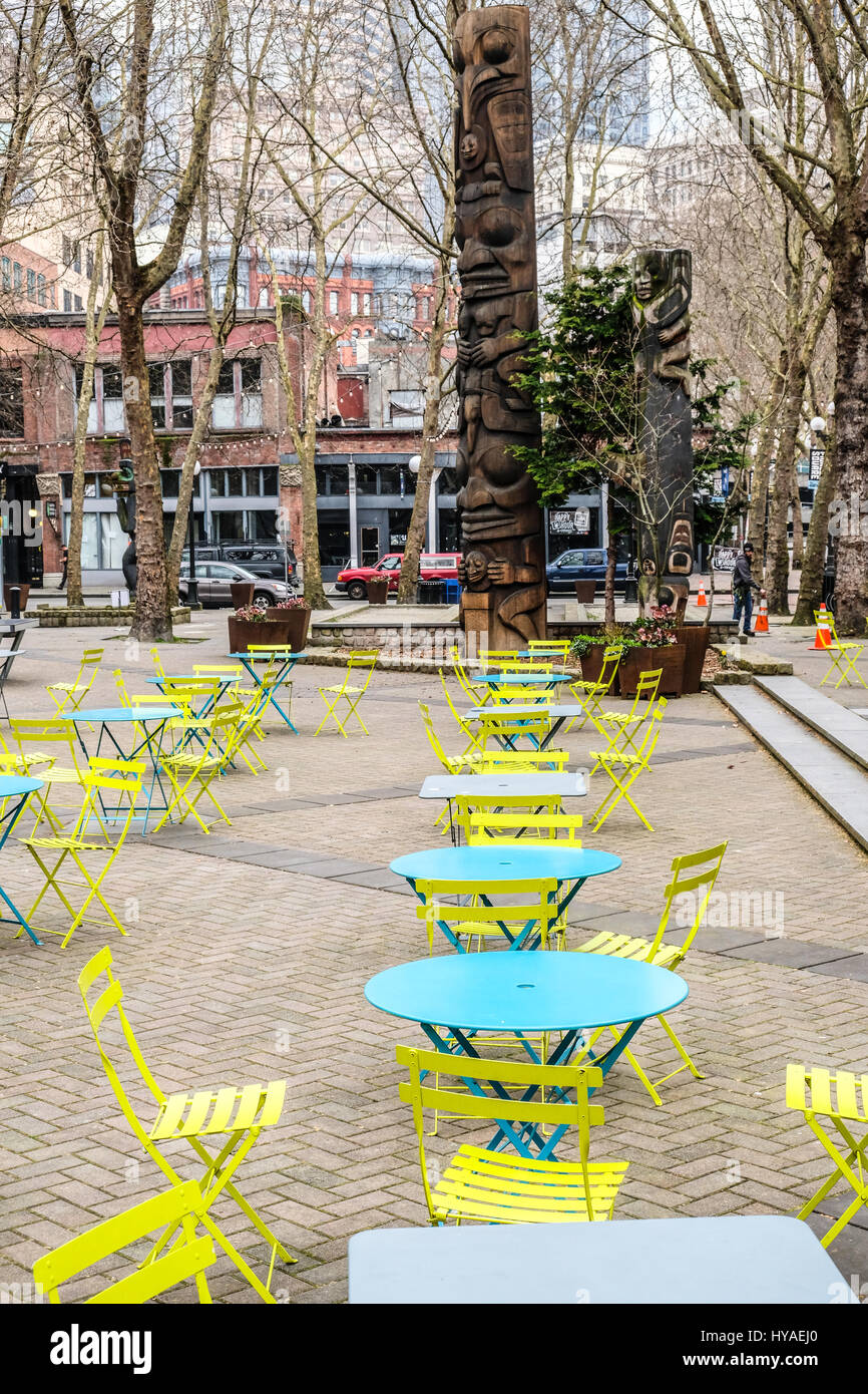 A Northwest Native American totem pole in Seattle's Pioneer Square ...