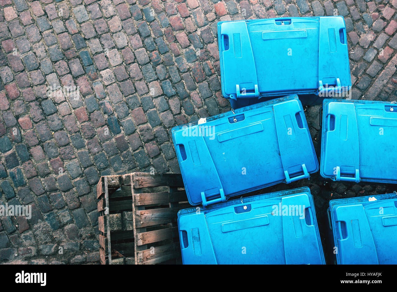 Trash litter plastic containers pollution hi-res stock photography and ...