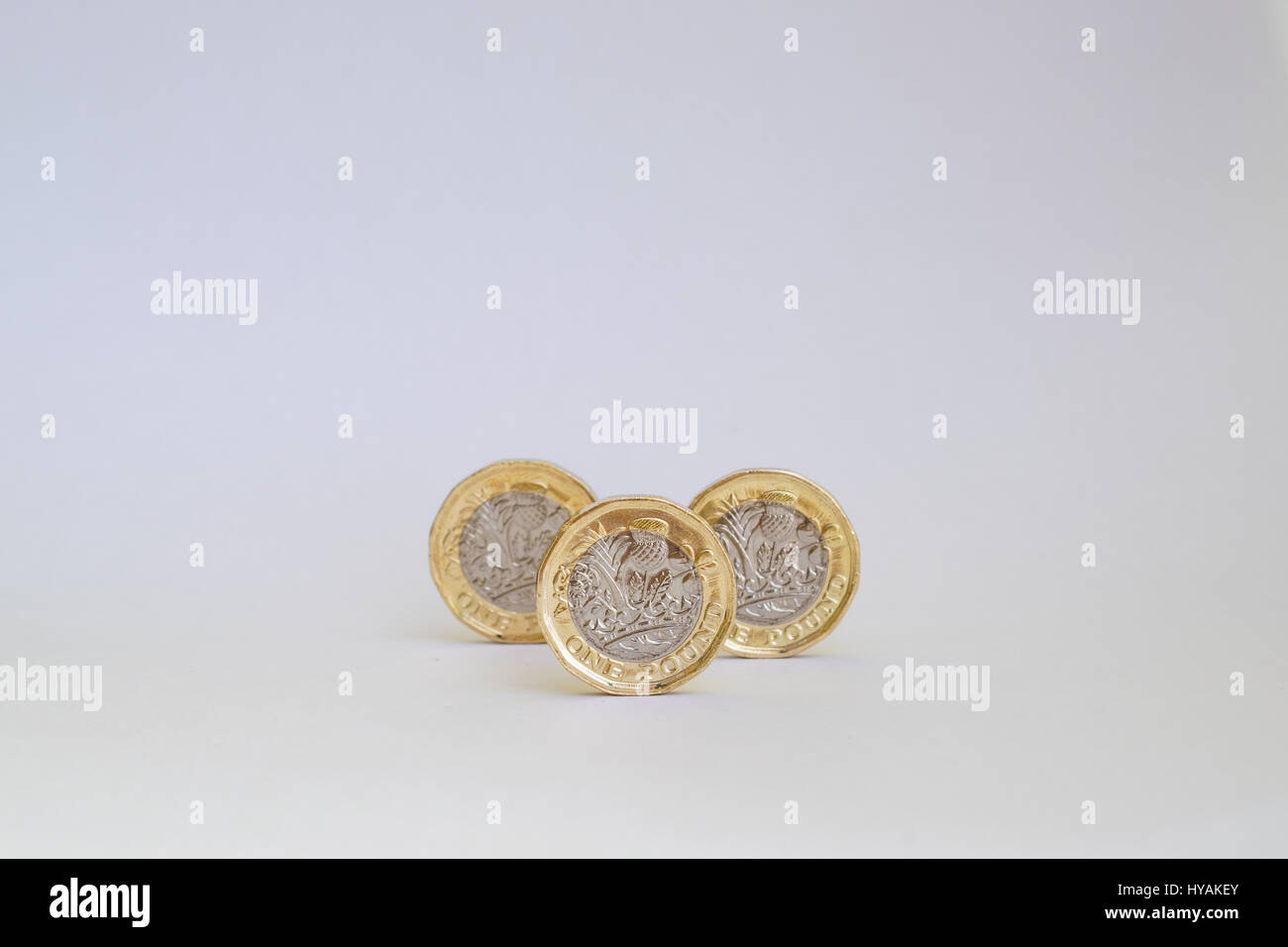 New one pound coin Stock Photo - Alamy