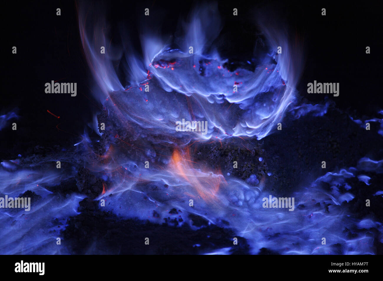 EAST JAVA, INDONESIA: AN OFF-DUTY engineer captured the incredible ...