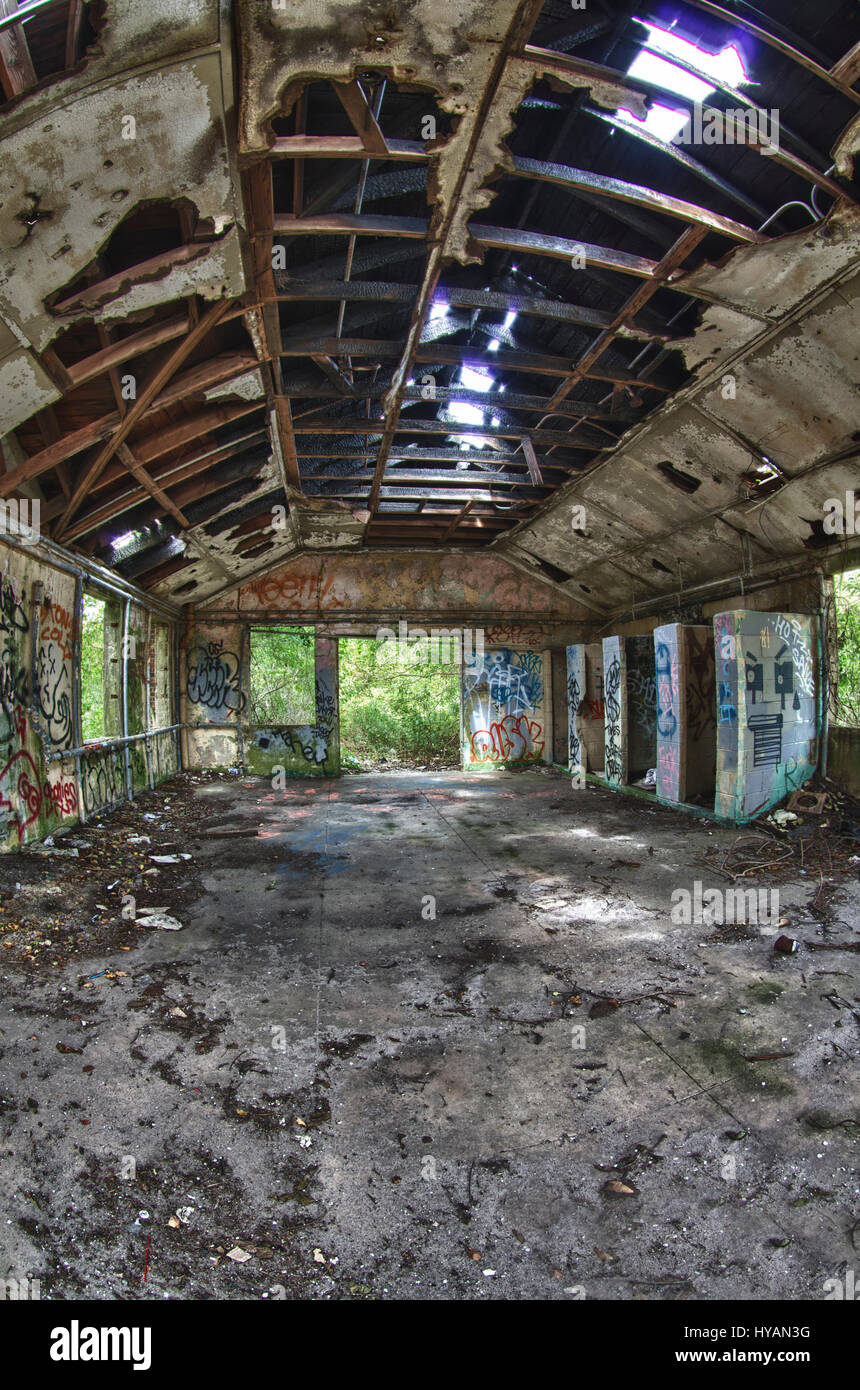 NEW YORK, USA: Inside Fort Tilden's bunker. NEW YORK’S last line of ...