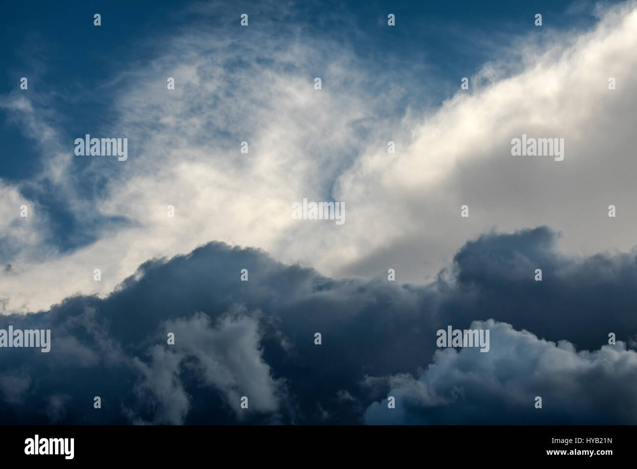 Atmospheric sky hi-res stock photography and images - Alamy