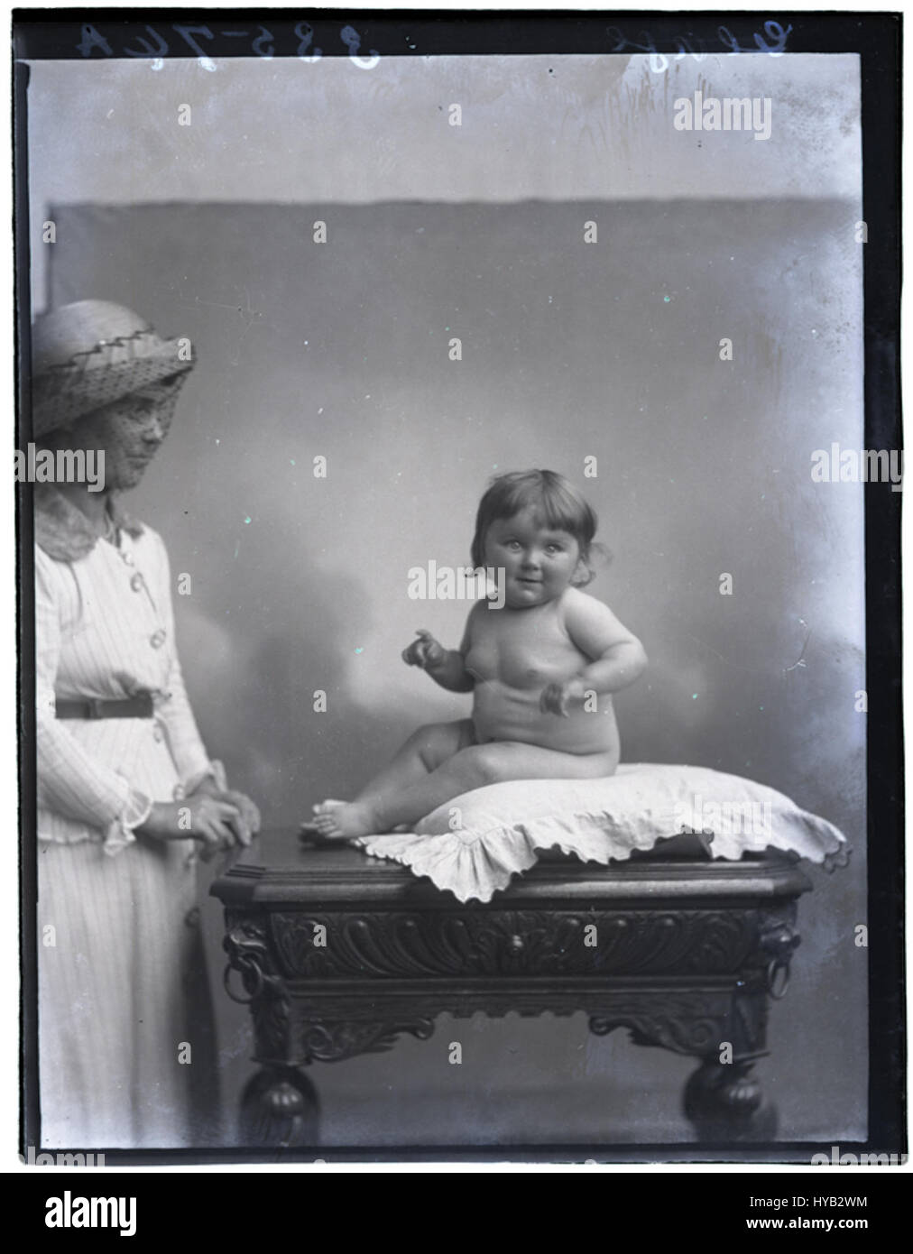 Baby George, 24 Sep 1914 (17065972295 Stock Photo - Alamy