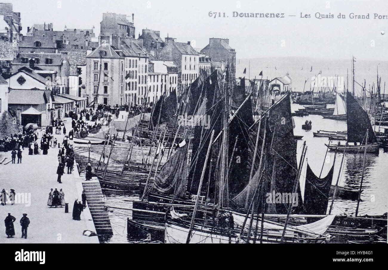 Douarnenez century hi-res stock photography and images - Alamy