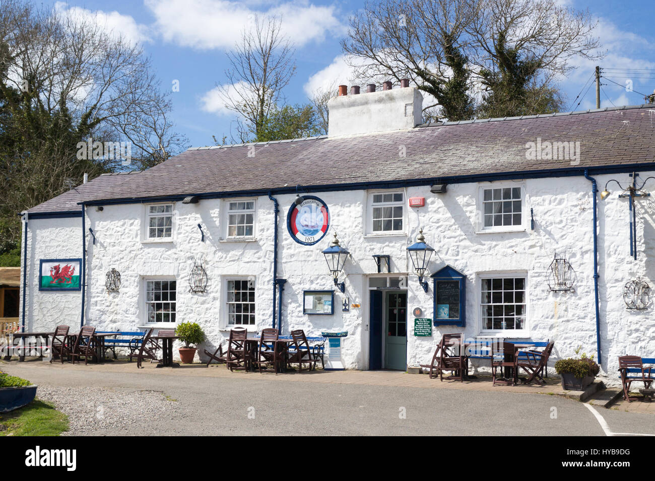 The historic Ship Inn in Red Wharf Bay, Anglesey, Wales Stock Photo - Alamy