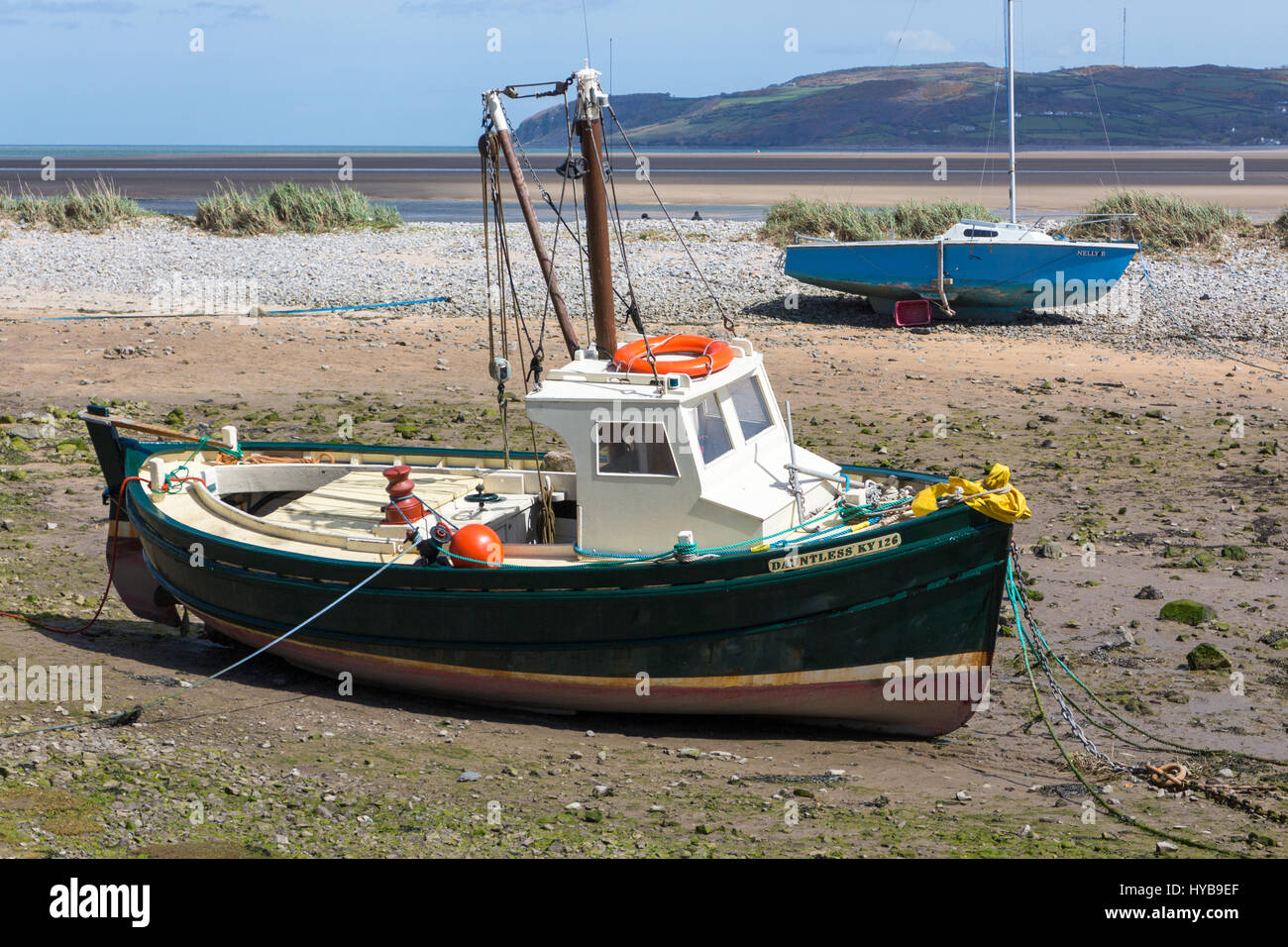 Red wharf bay anglesey hi-res stock photography and images - Alamy