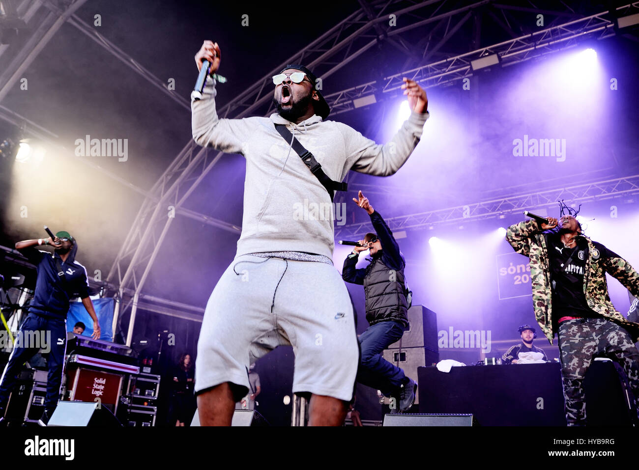 American rapper male hi-res stock photography and images - Alamy