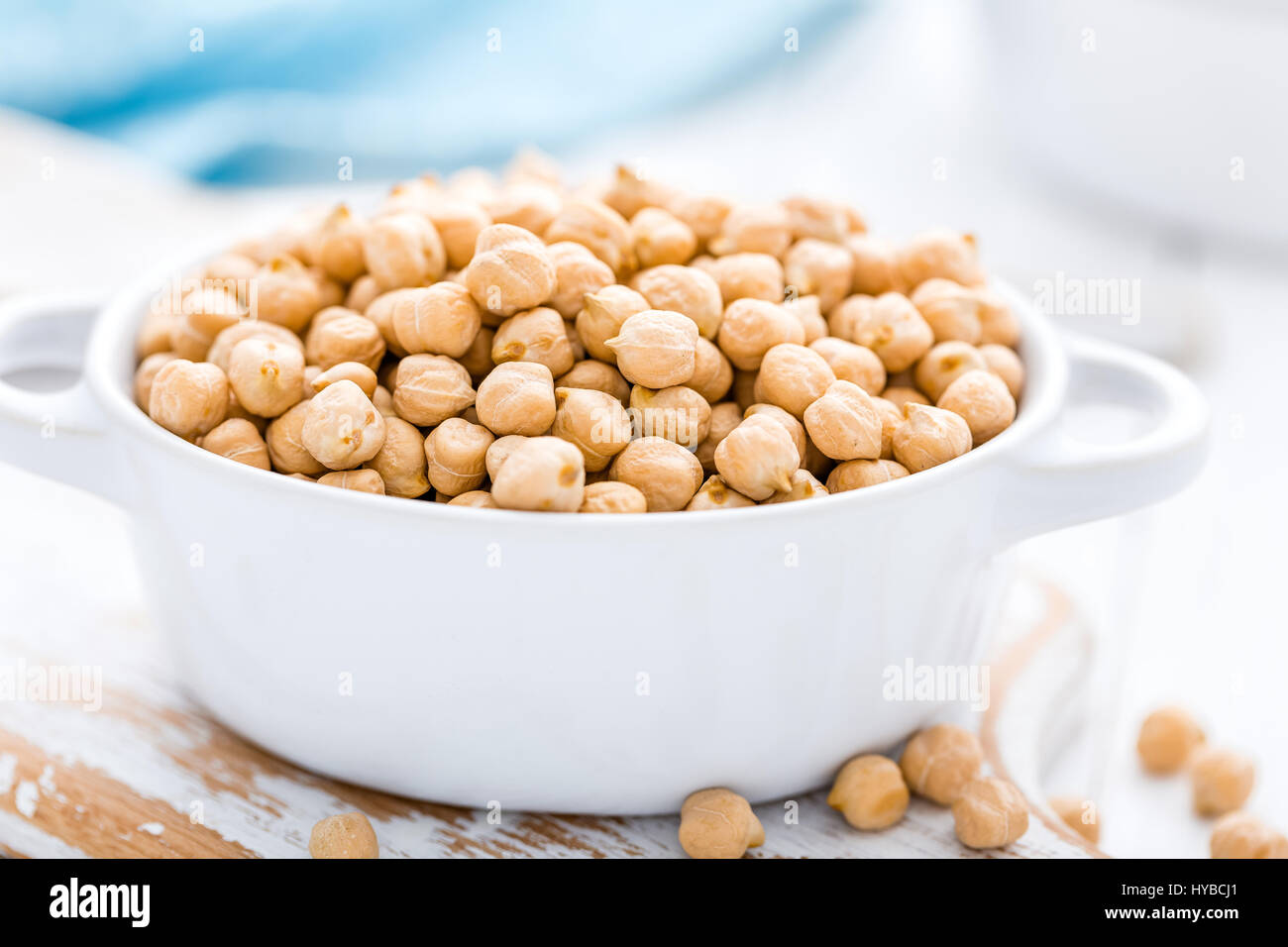 Chickpea on white background Stock Photo - Alamy