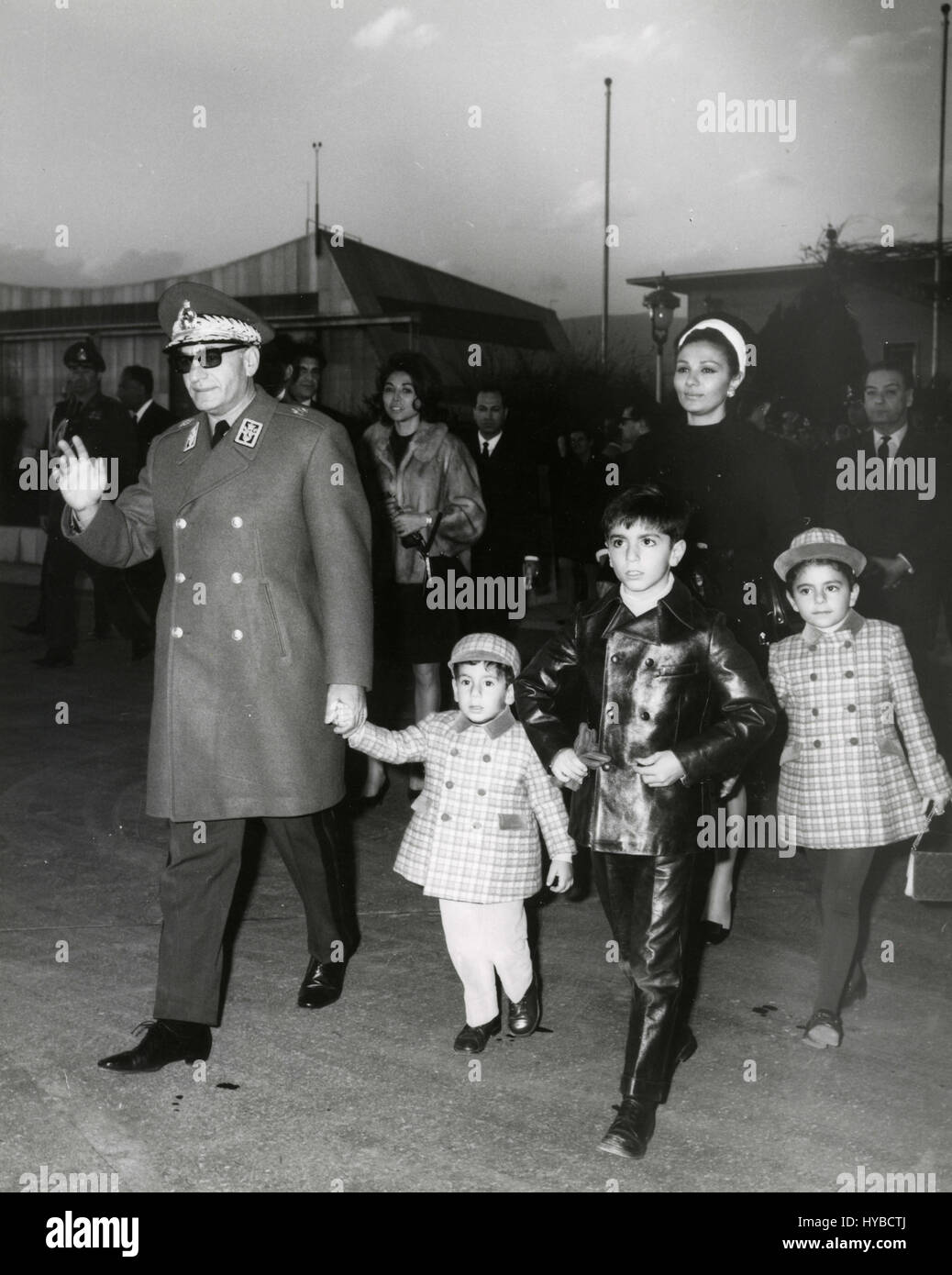 Shah Mohammad Reza Pahlavi and the Iranian royal family, Tehran, Iran ... Shah Mohammad Reza Pahlavi and the Iranian royal family, Tehran, Iran ...