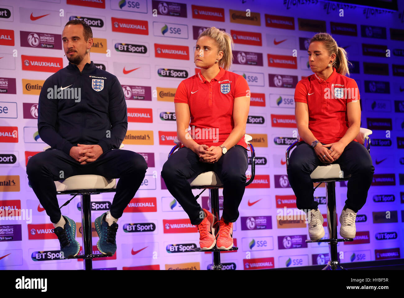 2017 european championships alongside captain steph houghton hi-res ...