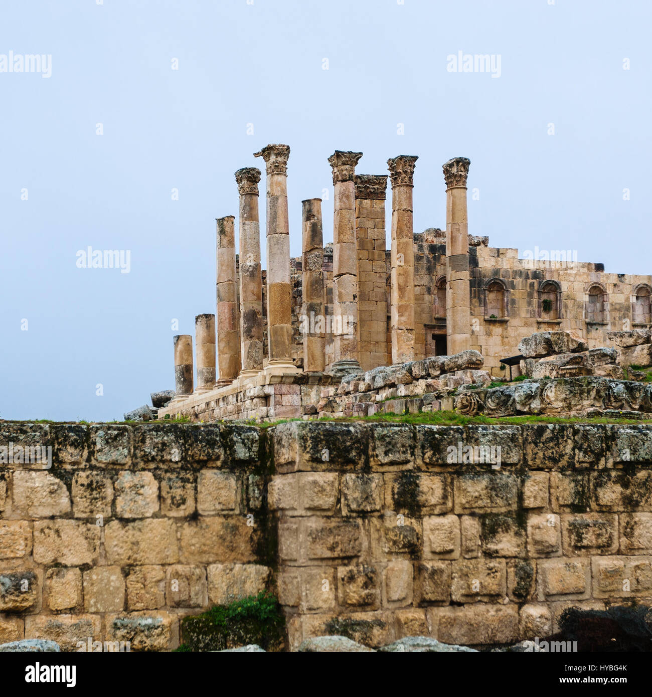 Jerash temple of zeus hi-res stock photography and images - Alamy