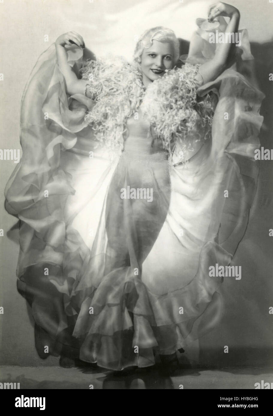 Anny Rosee, burlesque dancer Stock Photo - Alamy