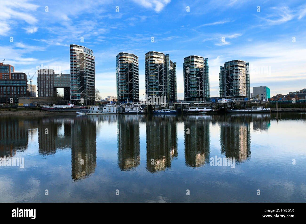 Riverlight development and Tideway Village houseboats, Nine Elms ...