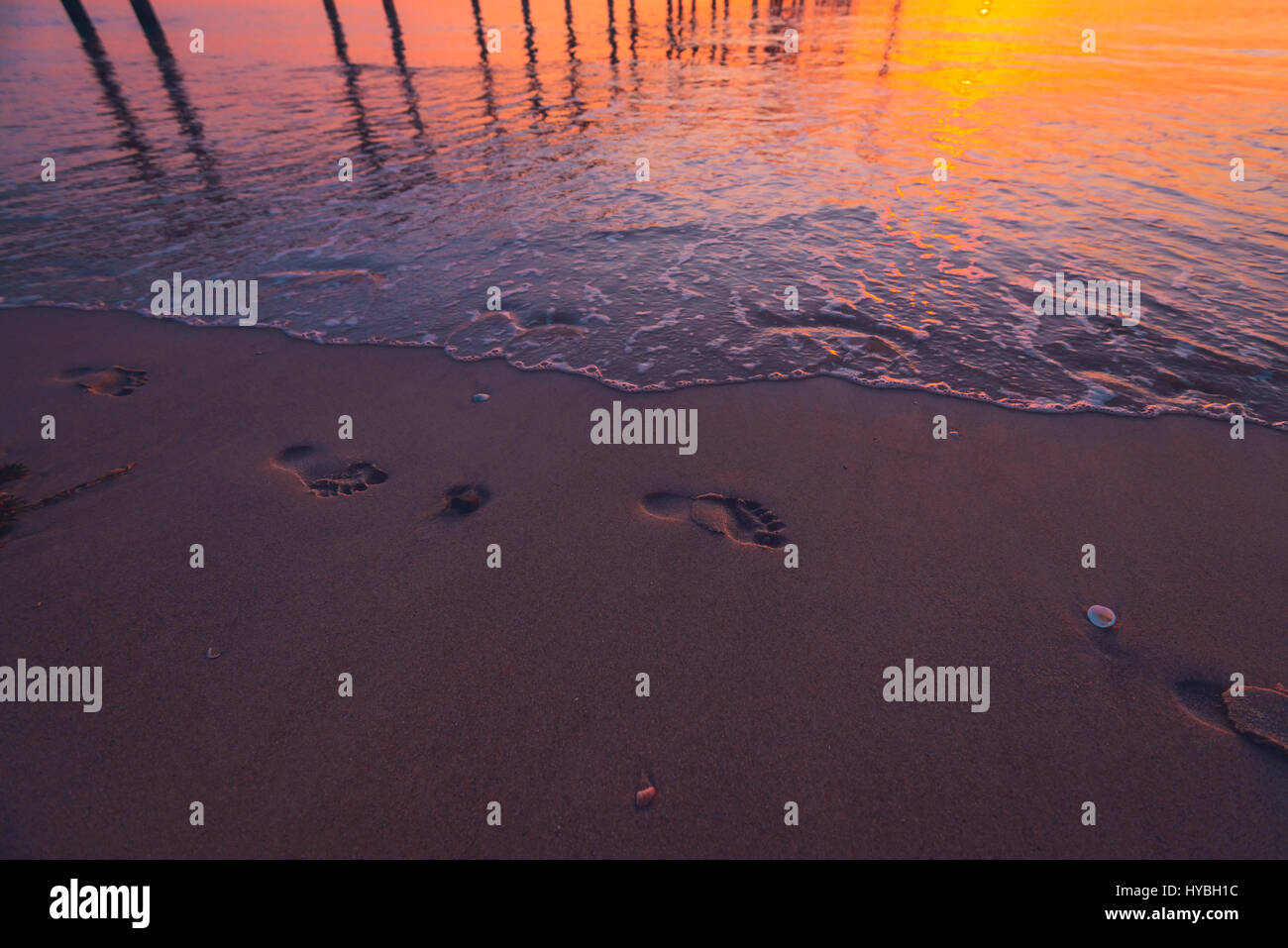 Foot mark in the sand hi-res stock photography and images - Alamy