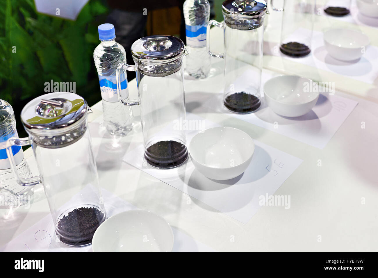 Tea tasting hi-res stock photography and images - Alamy