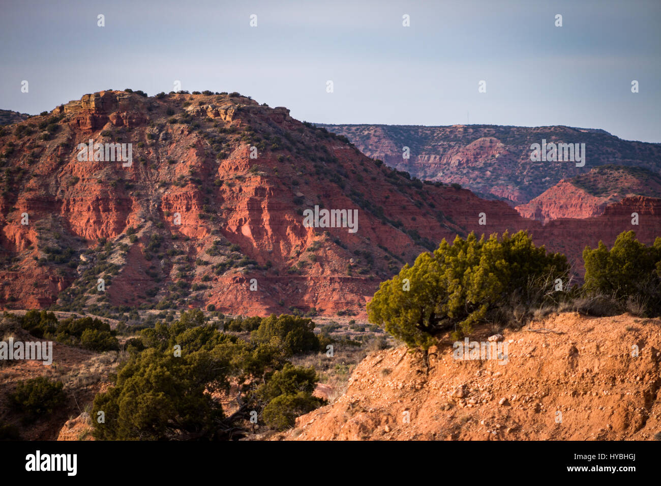 Tall canyon walls hi-res stock photography and images - Alamy