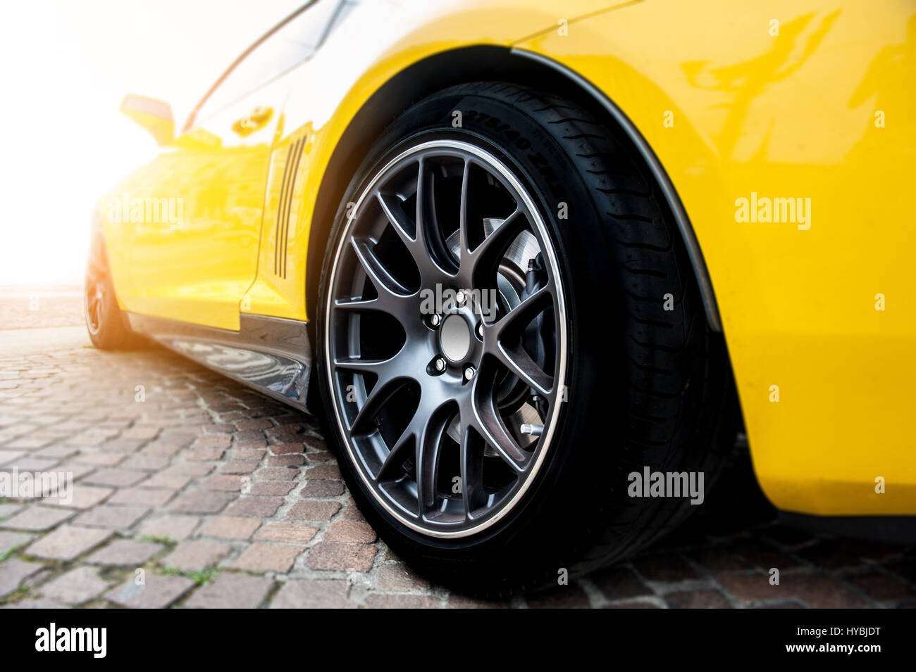 Car sunset engine hi-res stock photography and images - Alamy