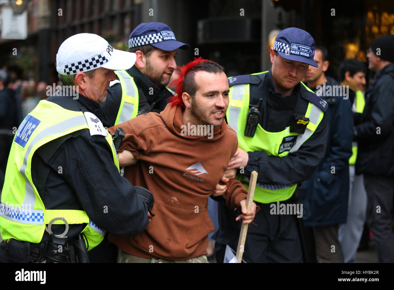 English defence league edl hi-res stock photography and images - Alamy