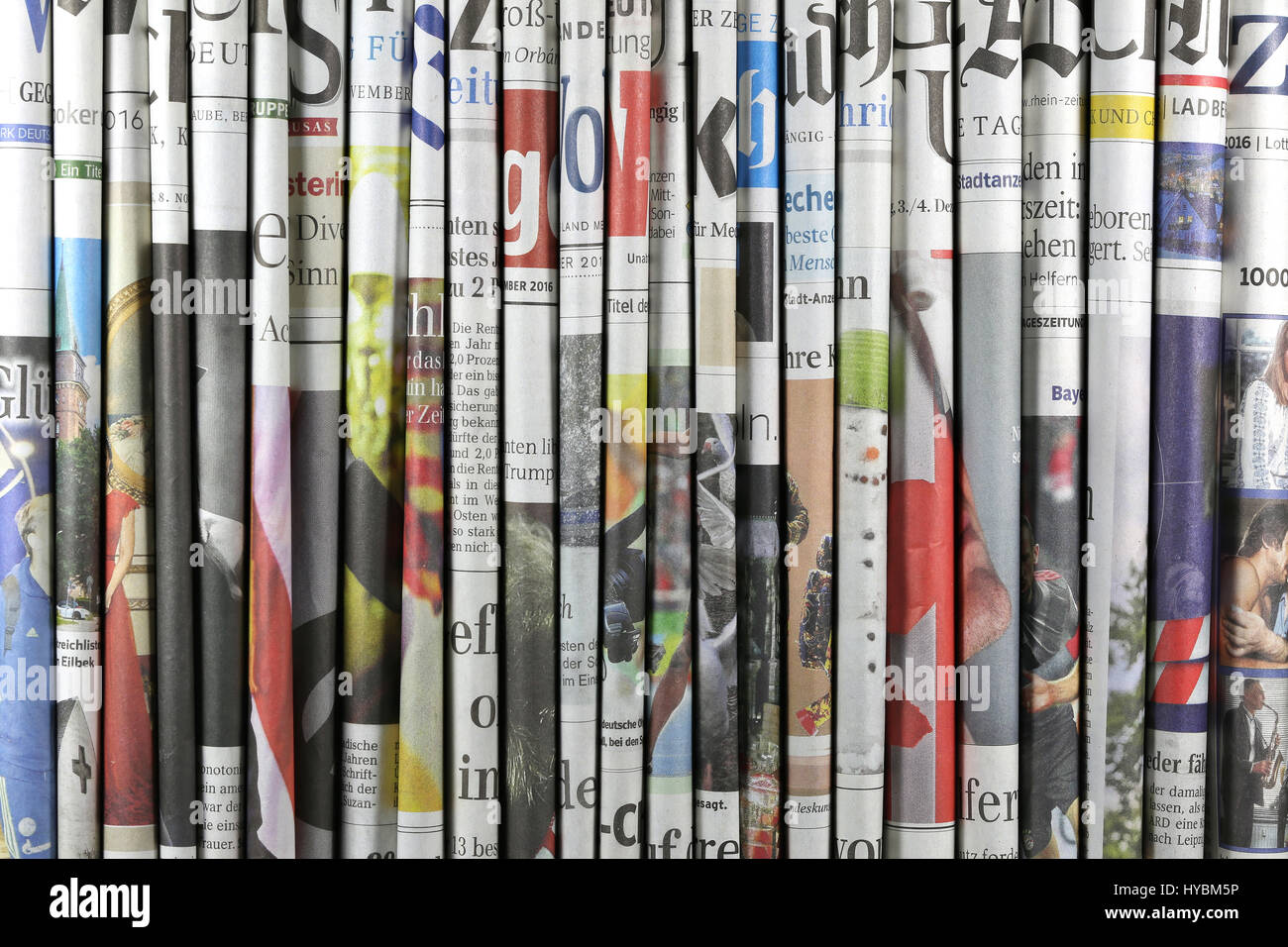Daily newspapers hi-res stock photography and images - Alamy