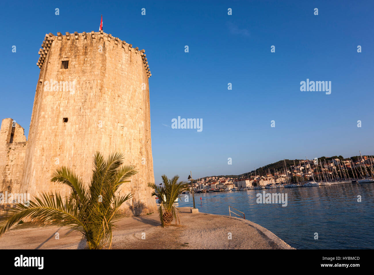 City walls in Trogir, Split-Dalmatia, Croatia Stock Photo - Alamy