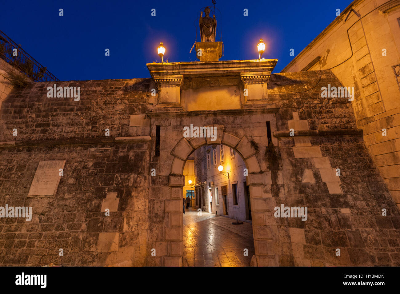 City Gate and walls in Trogir, Split-Dalmatia, Croatia Stock Photo - Alamy