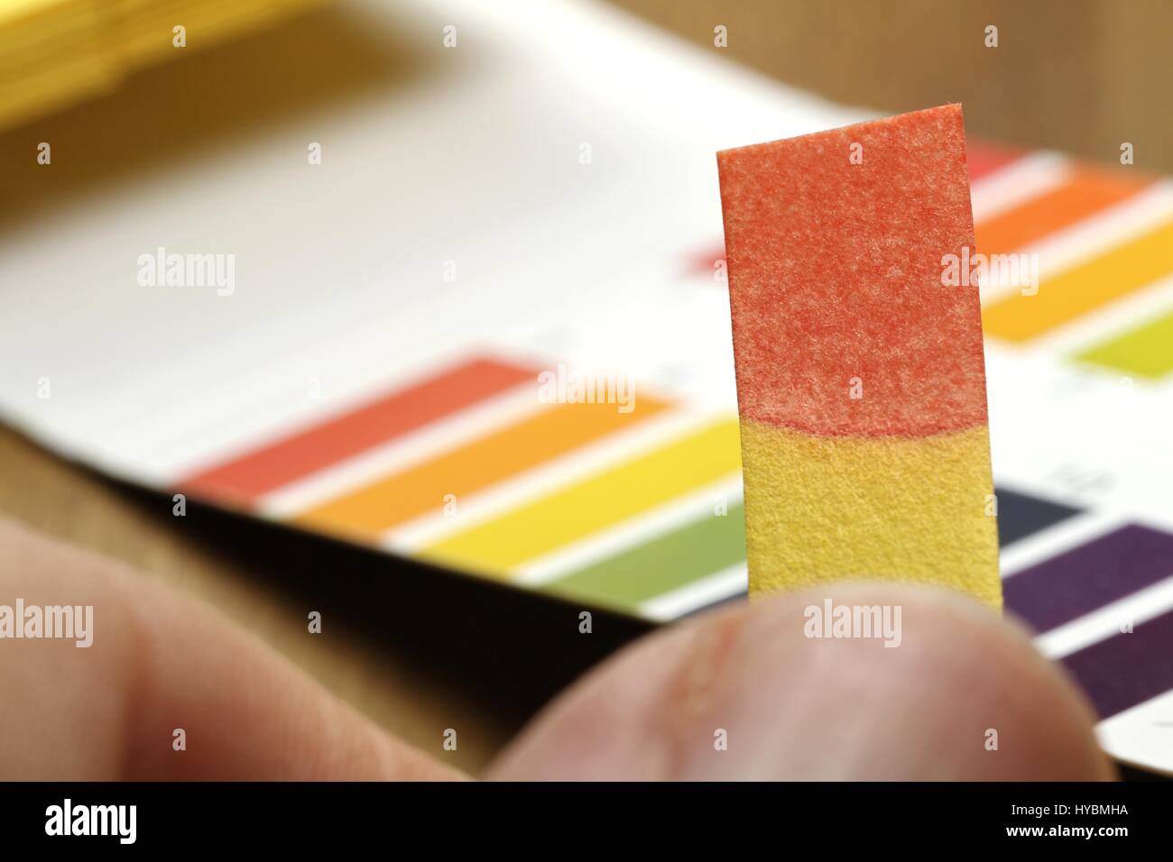 Universal indicator hi-res stock photography and images - Alamy
