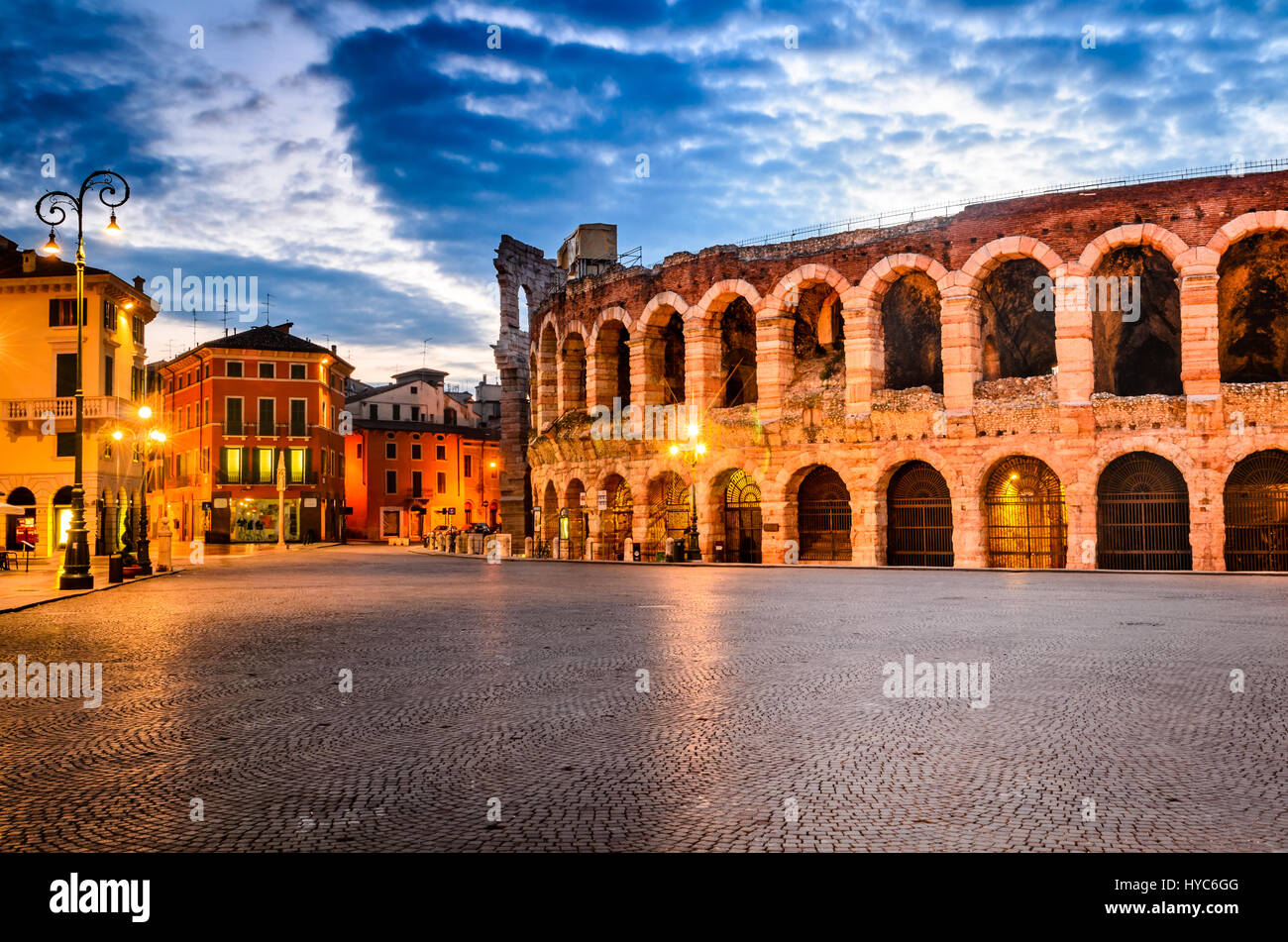 Largest amphitheatre in world hi-res stock photography and images - Alamy